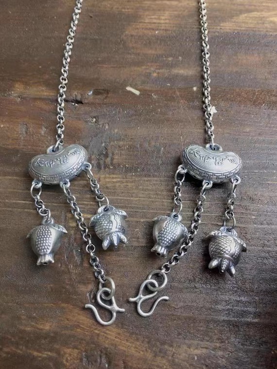 Chinese Longevity Lock – Cube Bay Online Art Gallery